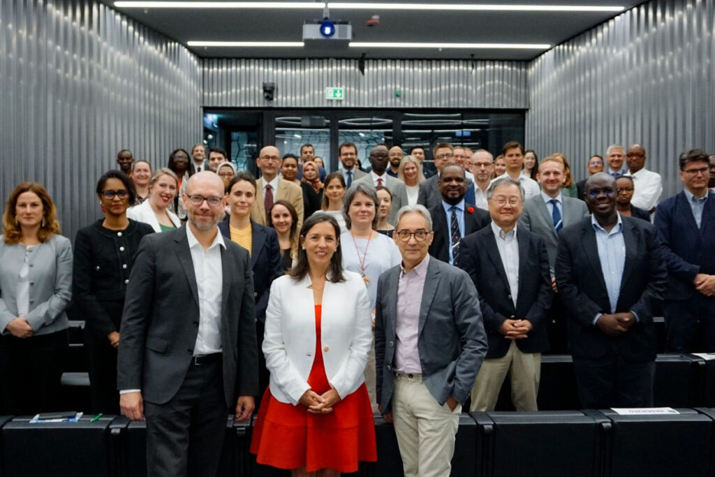 Project Coast: Apartheid’s Chemical and Biological Warfare Programme → ...